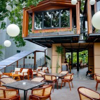 Talaga Sampireun - Restoran Sunda & Restoran Keluarga